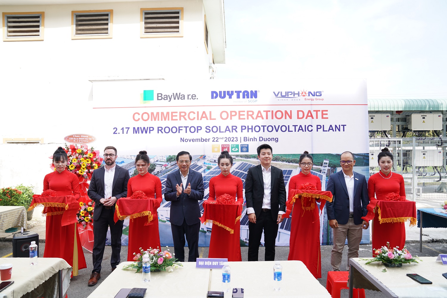 CHÍNH THỨC VẬN HÀNH DỰ ÁN NĂNG LƯỢNG MẶT TRỜI TẠI DUY TÂN BÌNH DƯƠNG ...