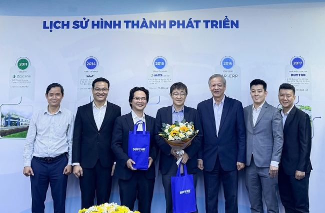 DUY TAN CONTINUOUSLY INVESTS IN MODERN MACHINERY AND TECHNOLOGY TO IMPROVE PACKAGING QUALITY ...