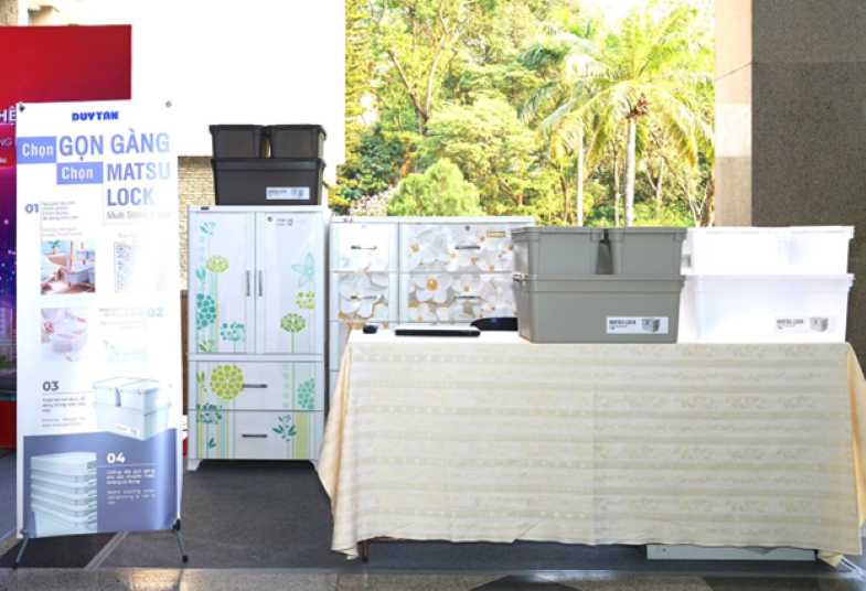 DUY TAN PLASTICS HAS ACHIEVED HIGH-QUALITY VIETNAMESE PRODUCT AWARD IN 27 CONSECUTIVE YEARS ...