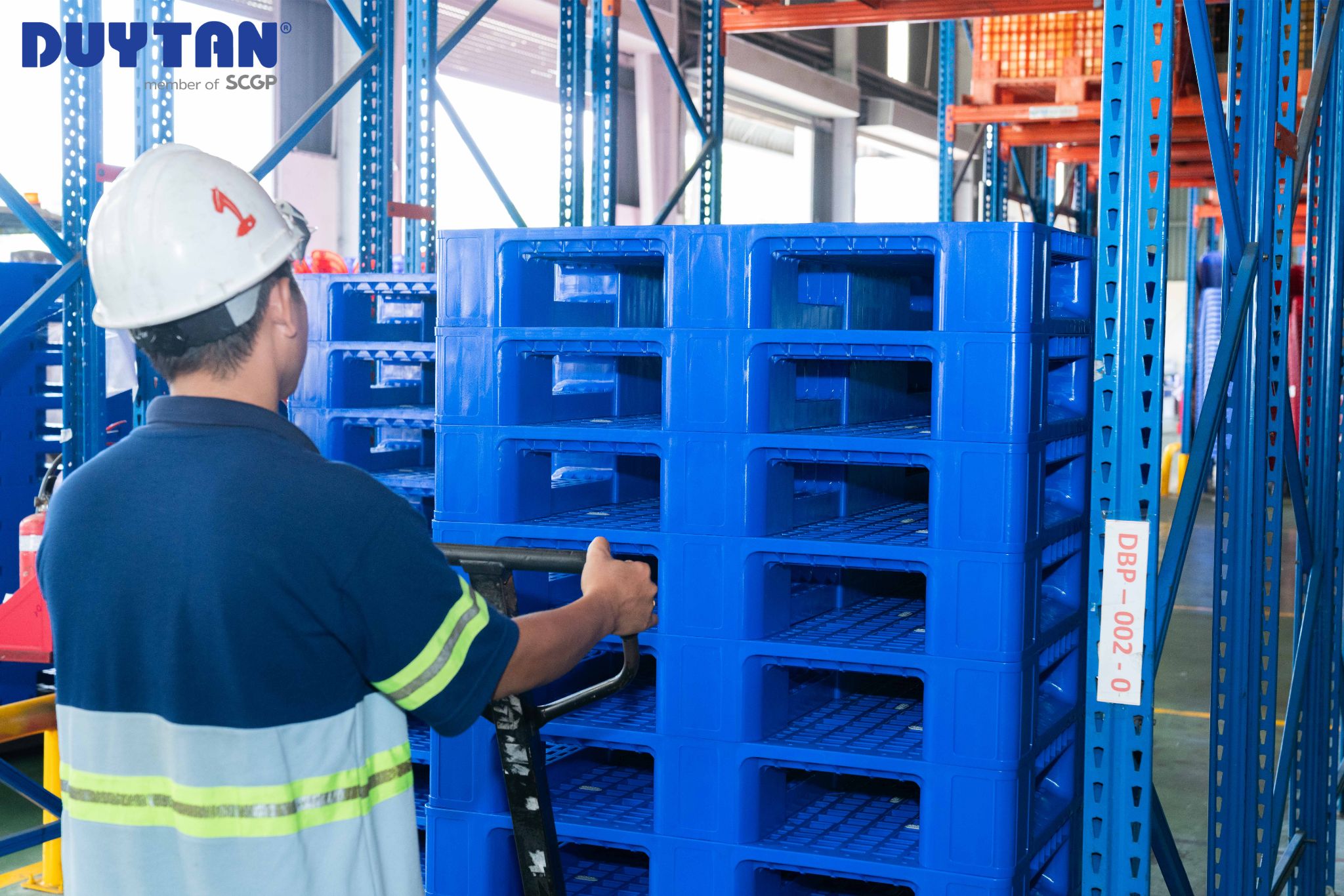 PLASTIC PALLET APPLICATION IN EVERYDAY LIFE